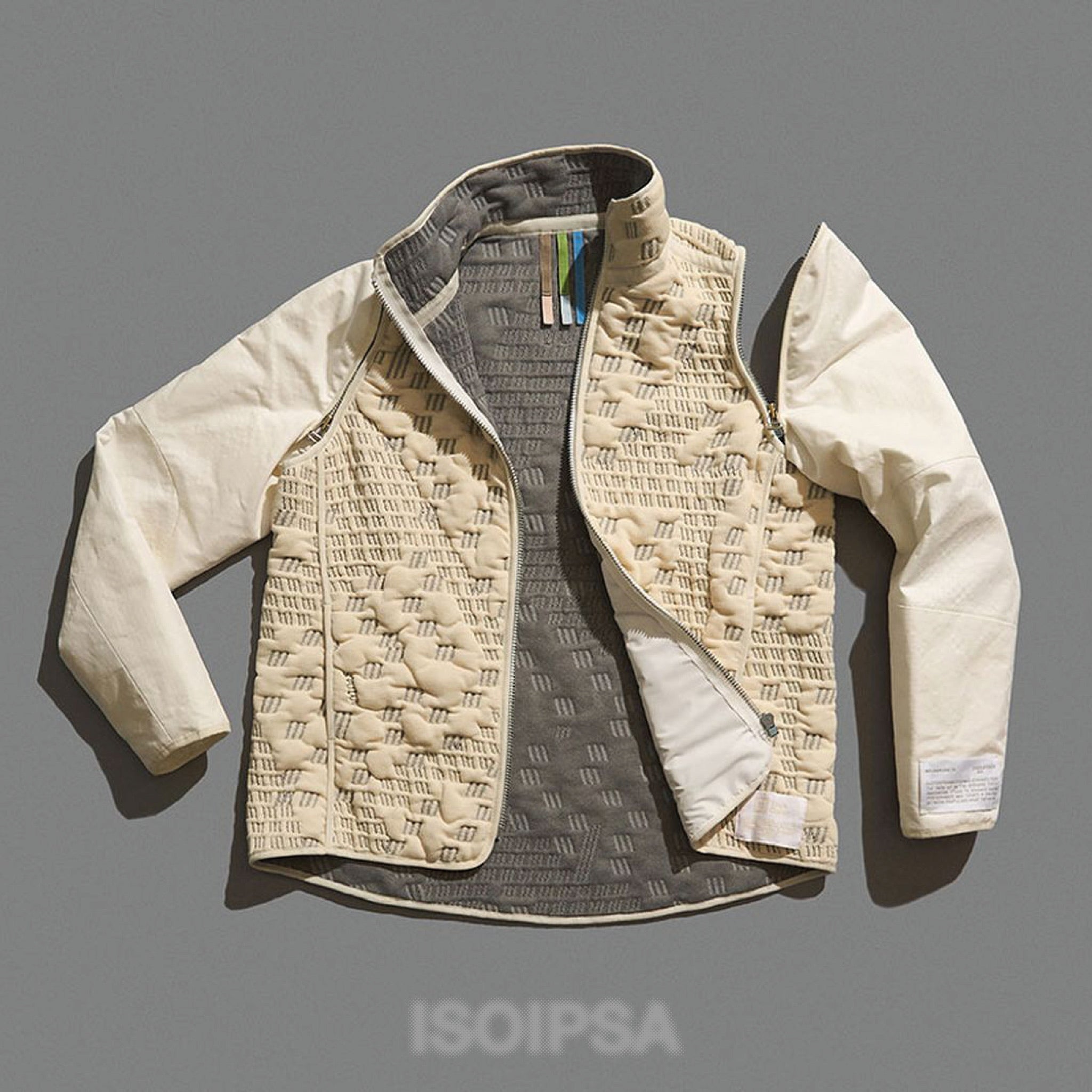 True Color – isoipsa