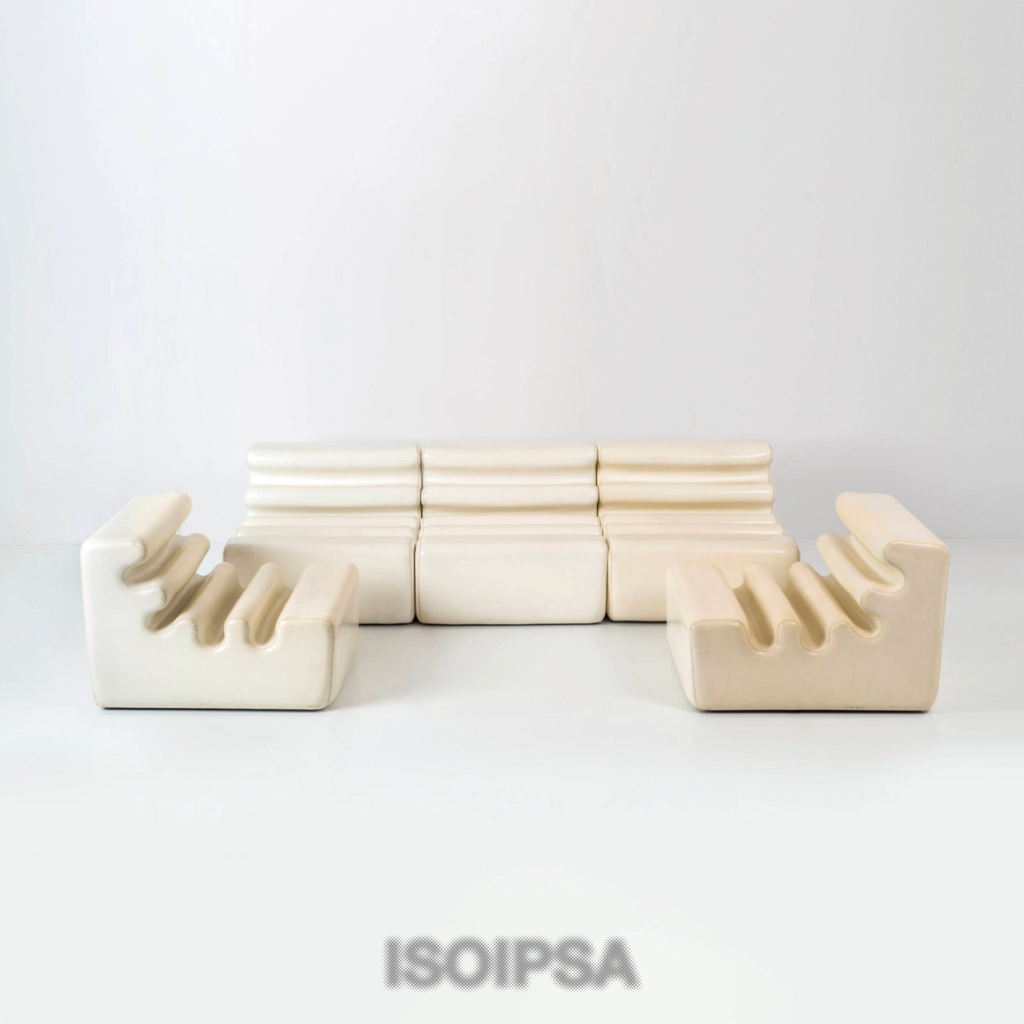 Karelia Lounge Chairs – isoipsa