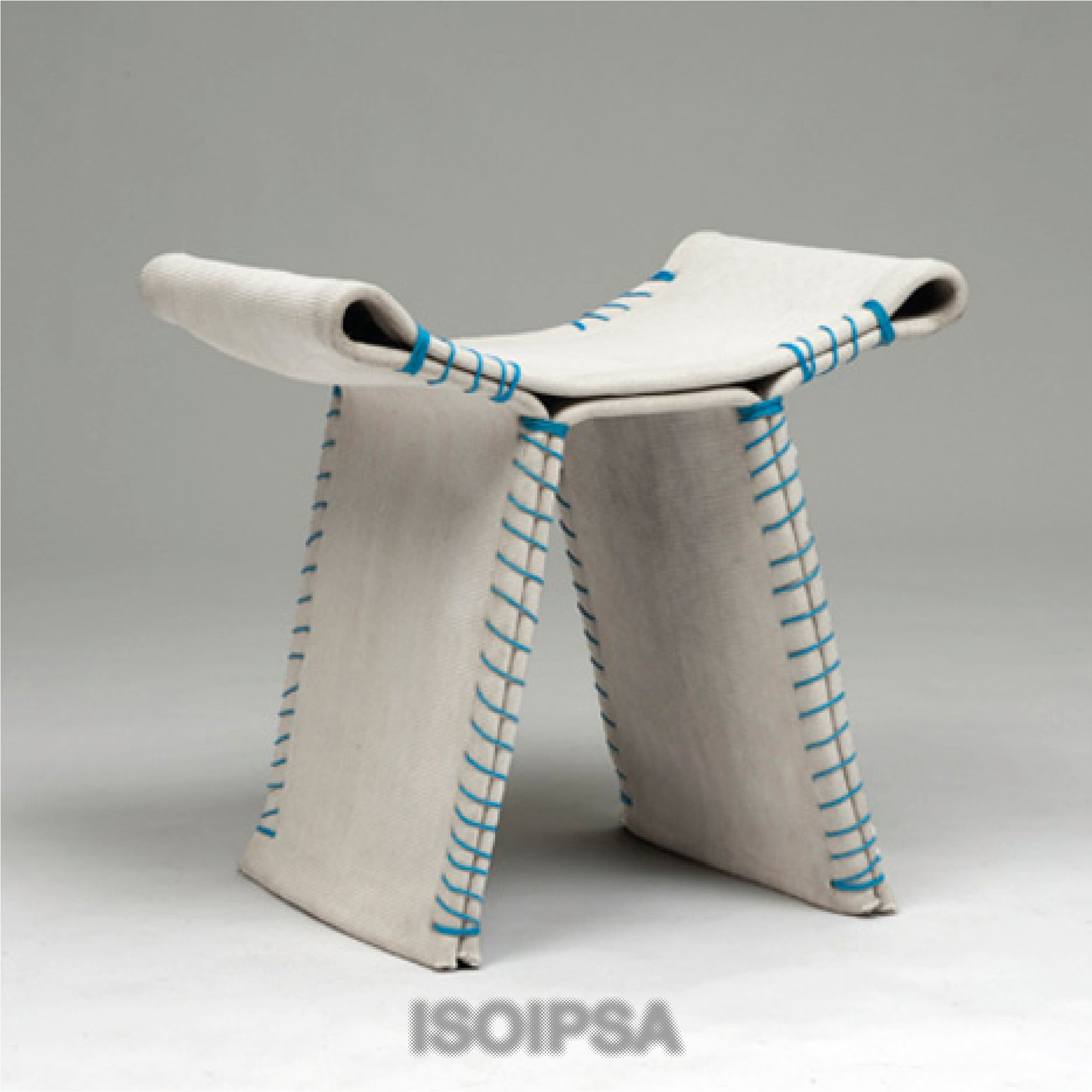Stitching Concrete Stools – isoipsa