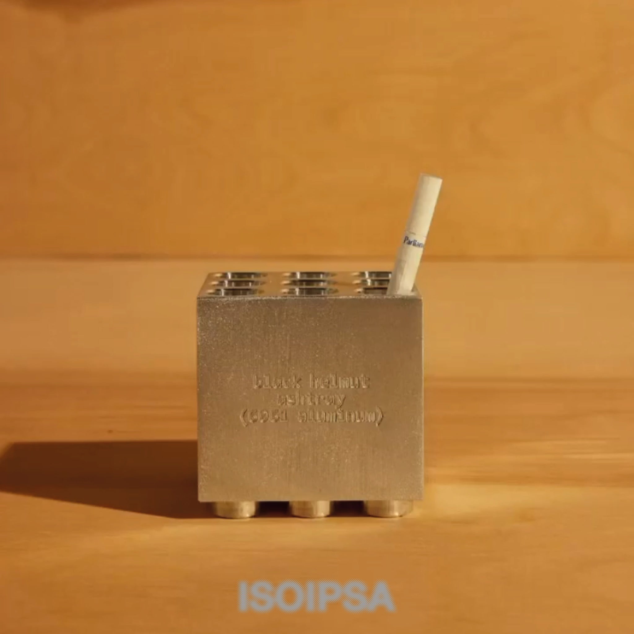 ASHTRAY – isoipsa